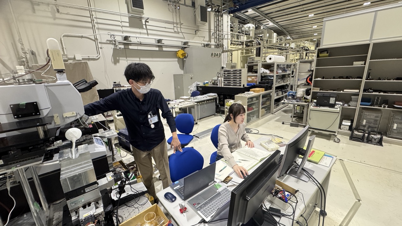 【実験】SPring-8 BL43IR | Menicon FUTURE DEVICE LABORATORY